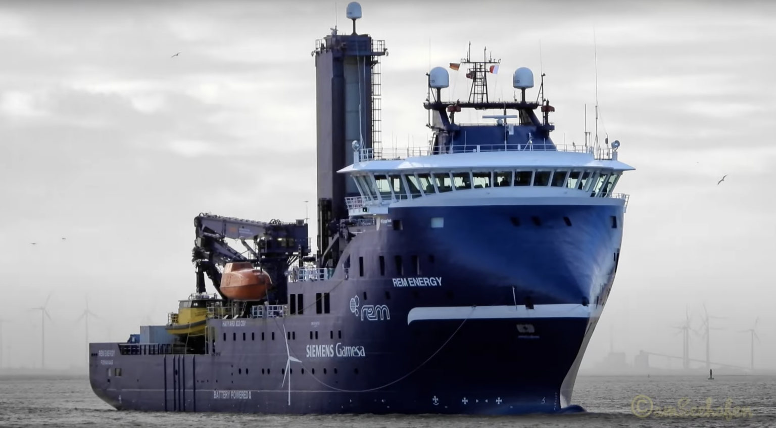 REM-Energy: Neues umweltfreundliches Schiff in der Flotte von Siemens ...